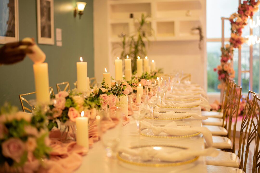 Micro Wedding Trends 2026: 10 Ideas for Smaller Celebrations - Paperlust